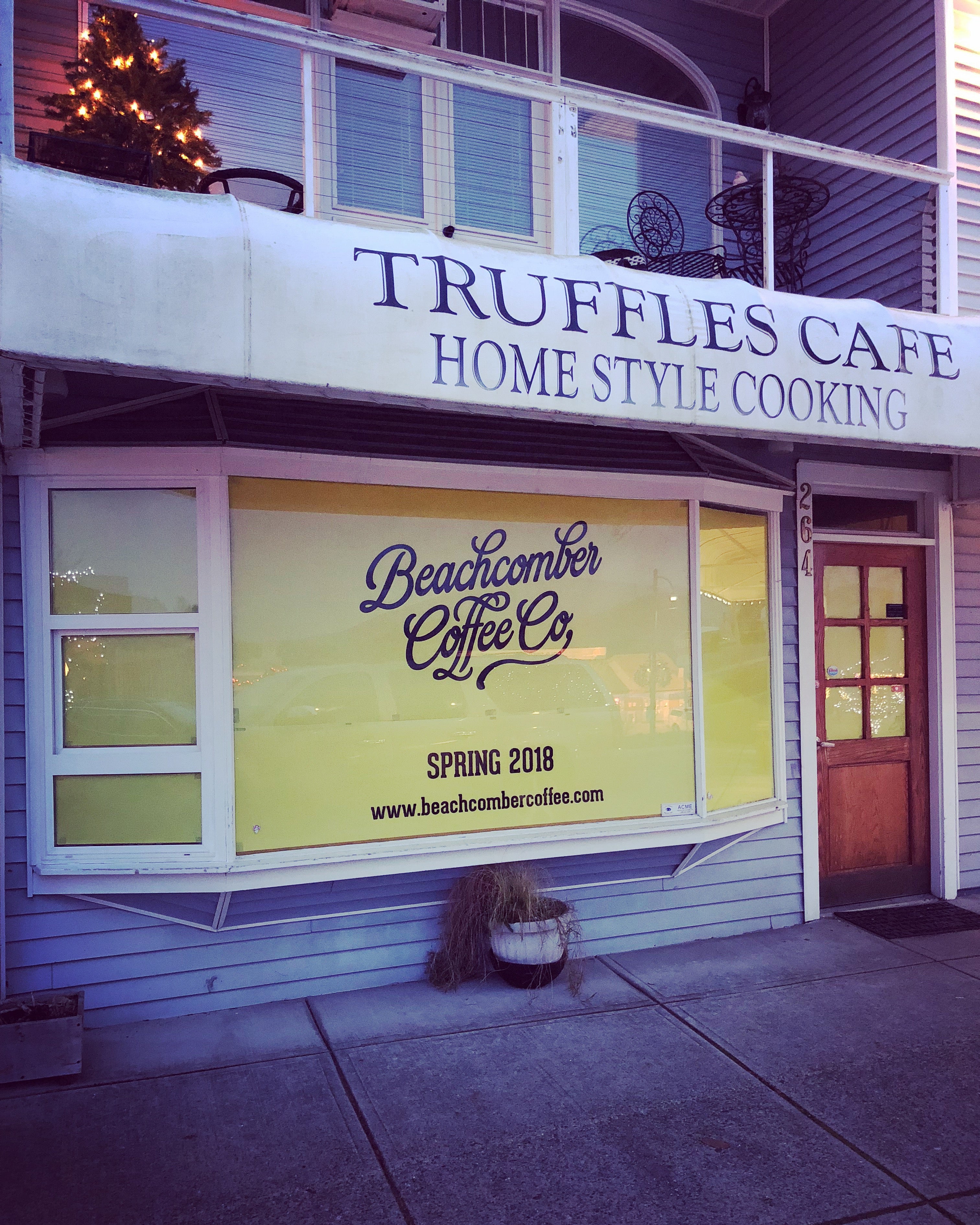 Spring 2018 – Beachcomber Coffee