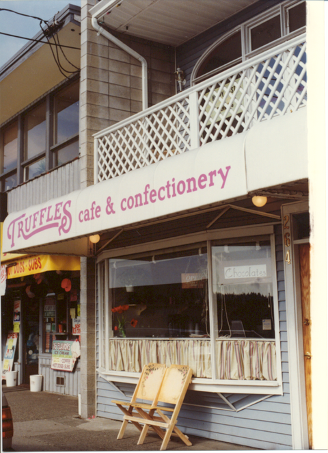 Truffles Cafe – Beachcomber Coffee